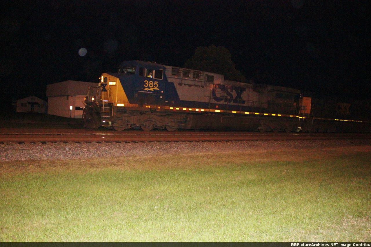 CSX 385